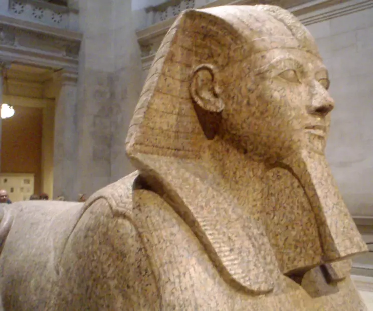 Fakta Menarik Babagan Sphinx Agung Giza lan Cara Dibangun