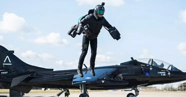 Maaari Ka Na Nang Bumili ng Iyong Sariling Iron Man Suit mula sa Selfridges sa halagang $443,000