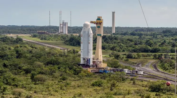 „Arianespace“ sėkmingai paleido raketą „Ariane 5“, gabenančią keturis „Galileo“ palydovus