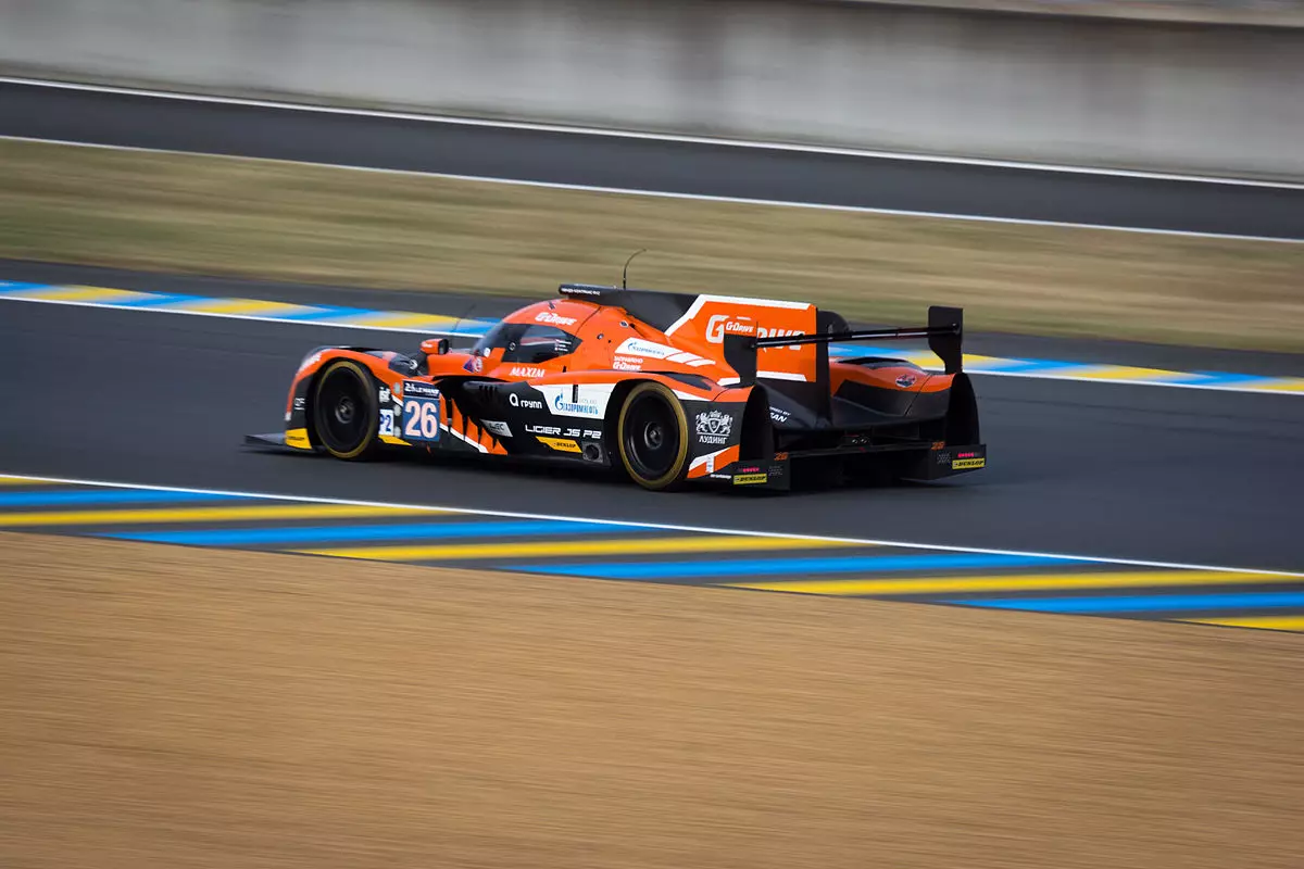 1200px-G-Drive_Racing_-_Ligier_JS_P2_Nissan_-26_(18245442753)