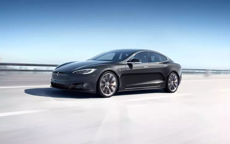 voiture électrique tesla modèle s