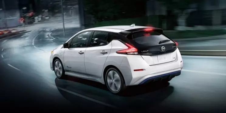 elektraj aŭtoj Nissan Leaf V 2.0