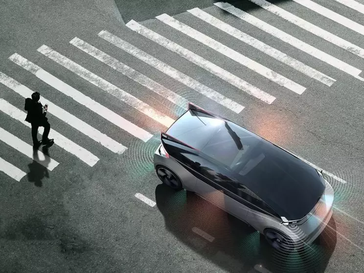 Volvo's Fully Autonomous 360c Concept tsheb txawm cia koj pw hauv nws