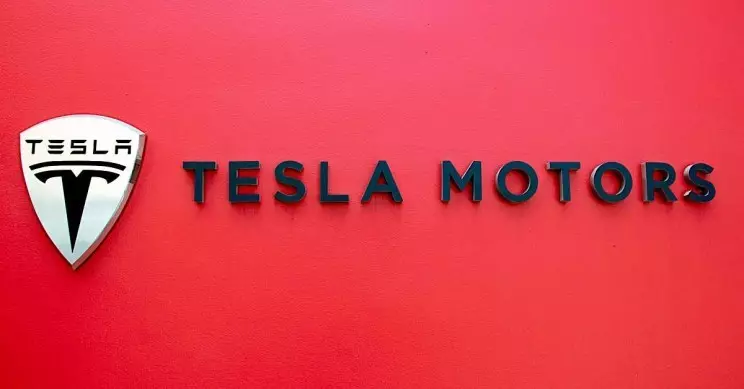 Tesla-Aktien steigen, nachdem das Unternehmen im beeindruckenden 3. Quartal 2018 endlich einen Gewinn erzielt hat