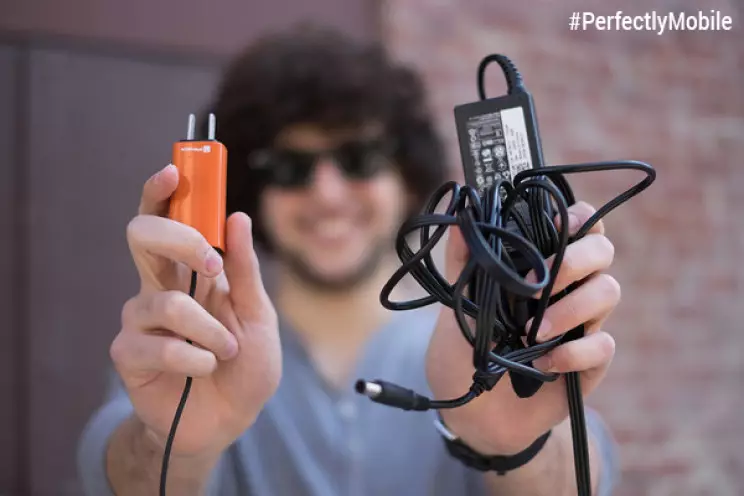 Dart: Me Portable Universal Laptop Charger