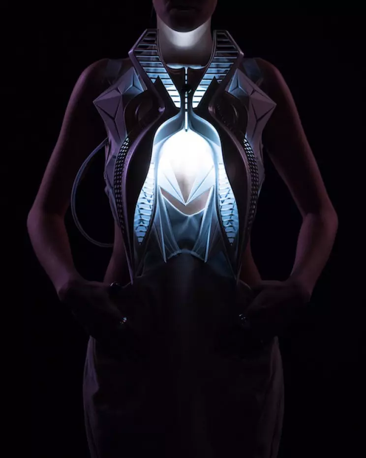 高级时装遇上 3D 打印：未来的 9 件 3D 打印连衣裙