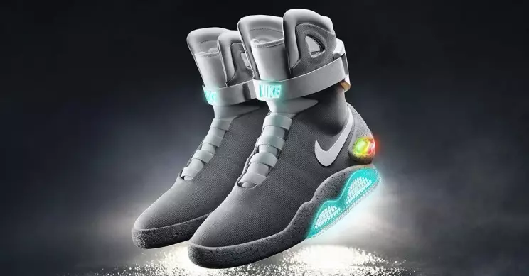 Seeta sa Nike's Next Self Lacing se Tla Rekisoa ka $350 ka 2019