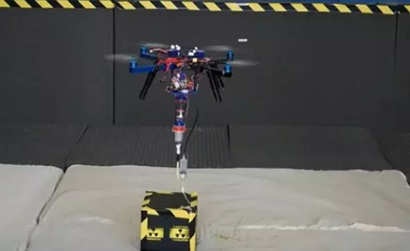 Ang unang 3-D printer drone sa mundo