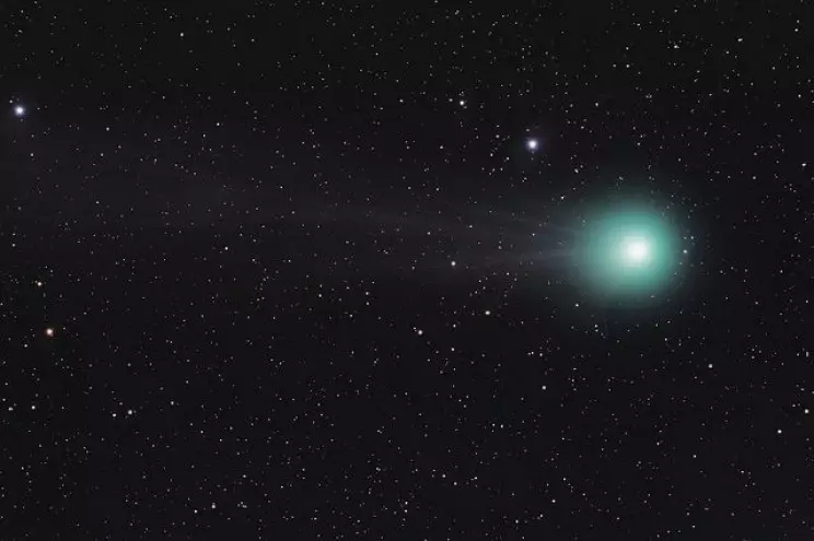 rymdmyter avslöjade komet