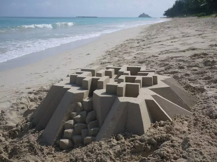 Calvin-Seibert-sand-castles2