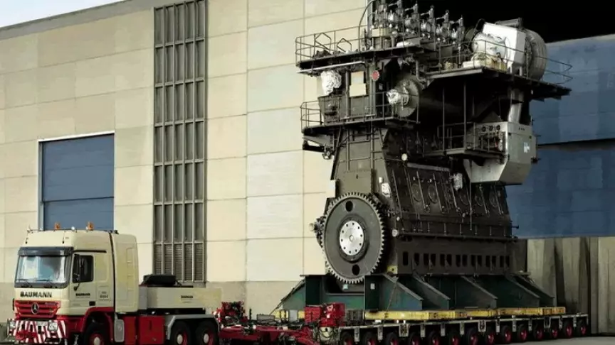 بزرگترین موتور جهان 109000 اسب بخار قدرت دارد