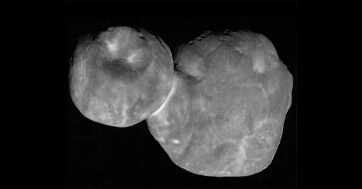 New Horizons trimite înapoi cele mai clare imagini cu Ultima Thule de până acum