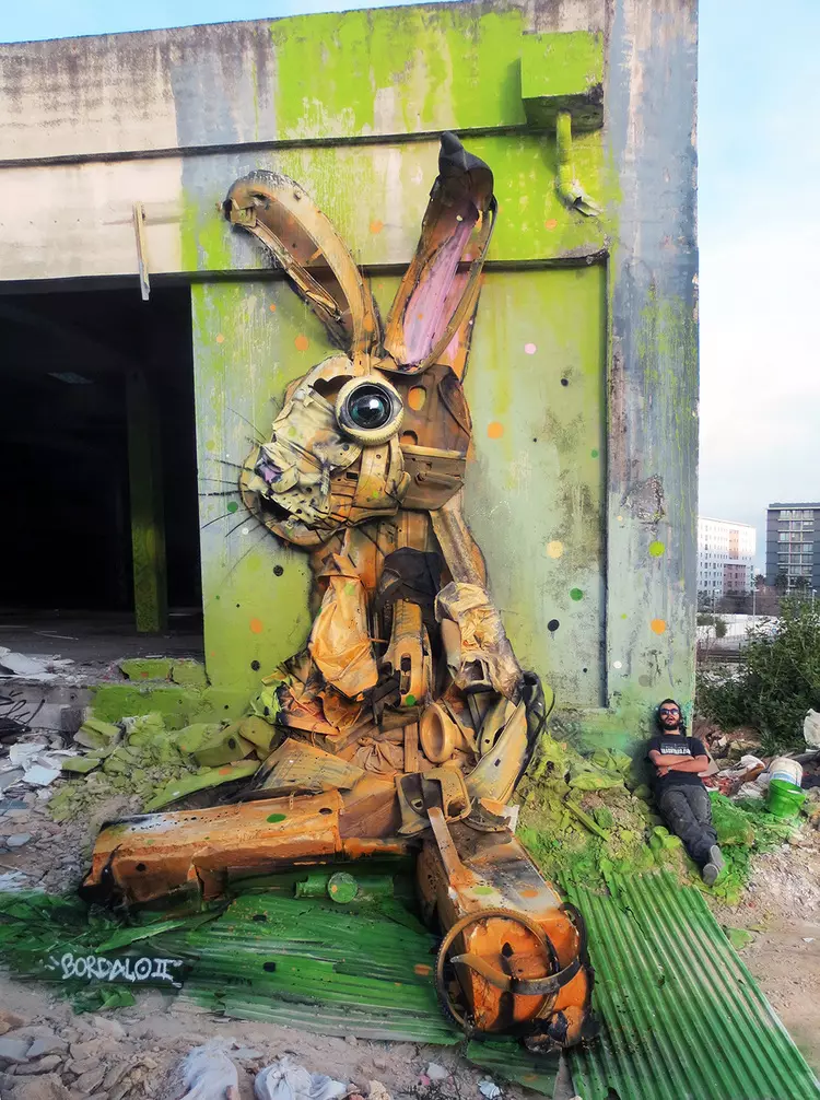 bordalo-ii-big-trash-animals-5