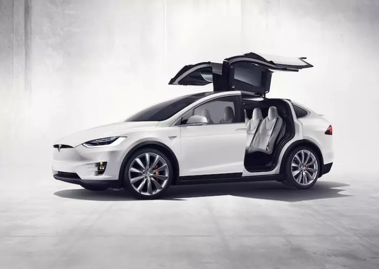 An Sábhálann Tiomáint Tesla Airgead duit i ndáiríre?