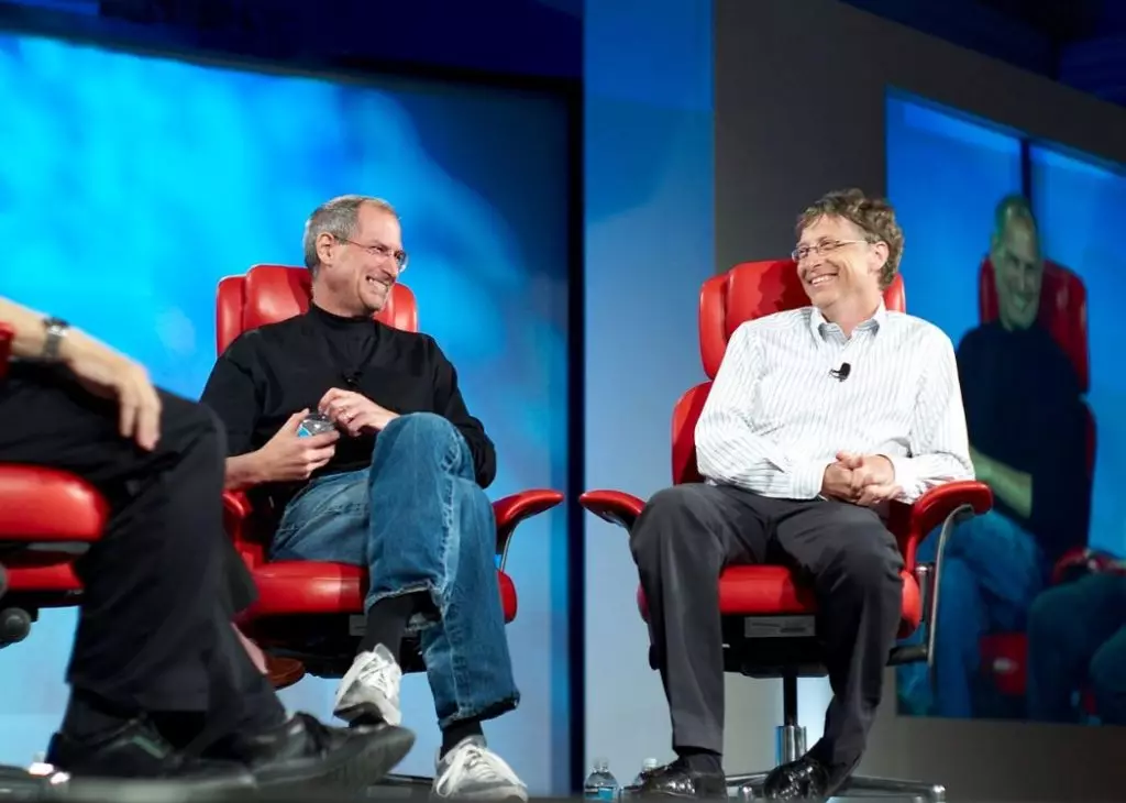 Sonje eritaj Steve Jobs Apple la nan 62yèm anivèsè nesans li