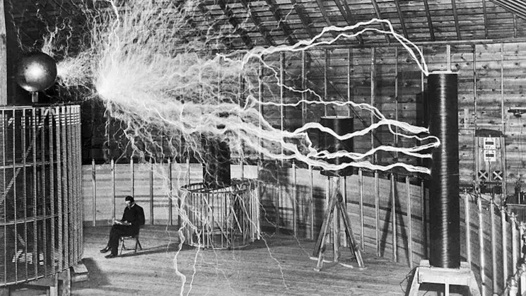 Nikola Tesla: Ny fiainana sy ny andron'ny Genius izay namirapiratra an'izao tontolo izao