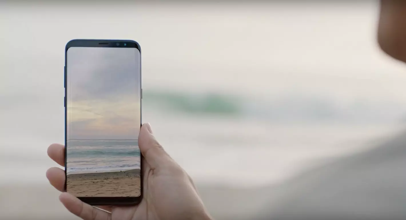 Samsung Galaxy S8 er her, men vent, den har ikke en hjemmeknap