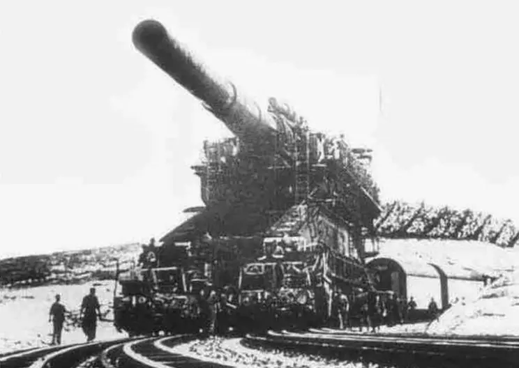 Schwerer Gustav : le plus gros canon que l'humanité ait jamais construit
