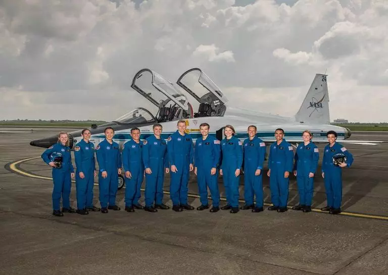 NASA-astronaut-kandidaten 2017. Fotodatum: 6 juni 2017. Locatie: Ellington Field - Hangar 276, Tarmac. Fotograaf: Robert Markowitz