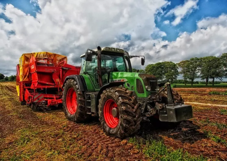 6 Mesin yang Membuat Pertanian Modern Lebih Produktif