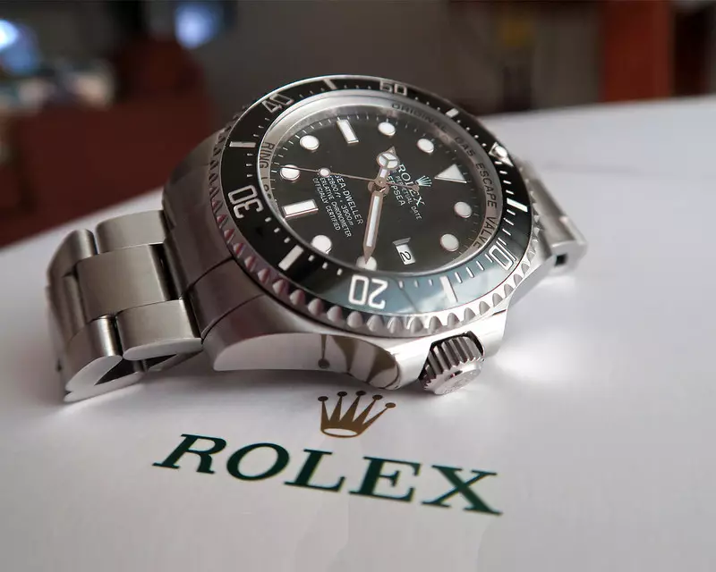 Rolex Aueren sinn eigentlech bëlleg