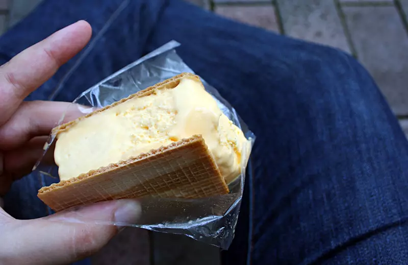 usoro mmepụta ihe icecream sandwiches