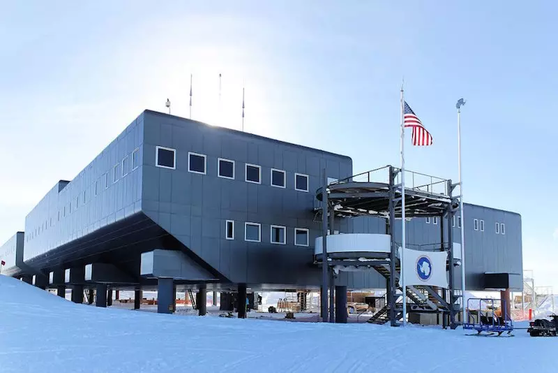 interesante estación polar de enxeñería