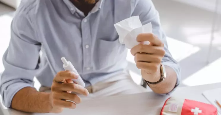 FDA agyr depressiýa üçin ketamin burun spreýini tassyklaýar