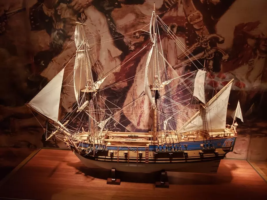 Queen Anne's Revenge သင်္ဘော၏ သမိုင်းဝင် ဓာတ်ပုံ
