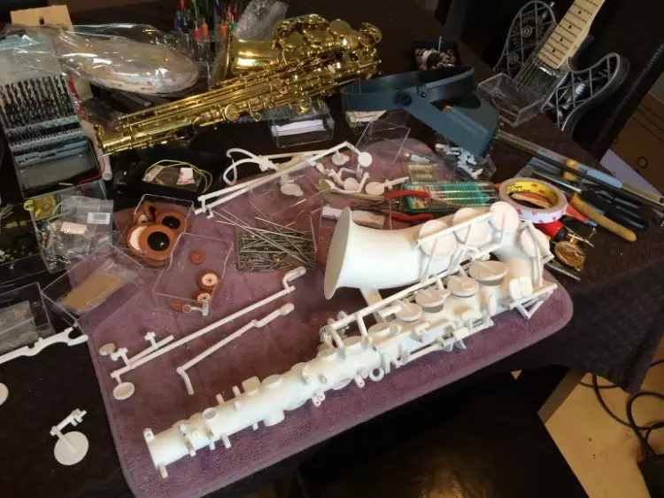 odd-3d-printed-saxophone-4