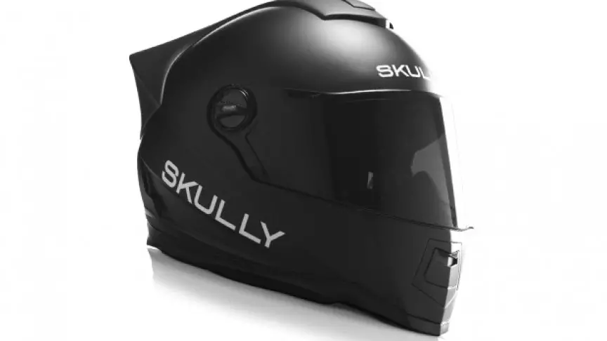 Skully dəbilqə motosikletçilərə əlavə gözlər və s. təklif edir